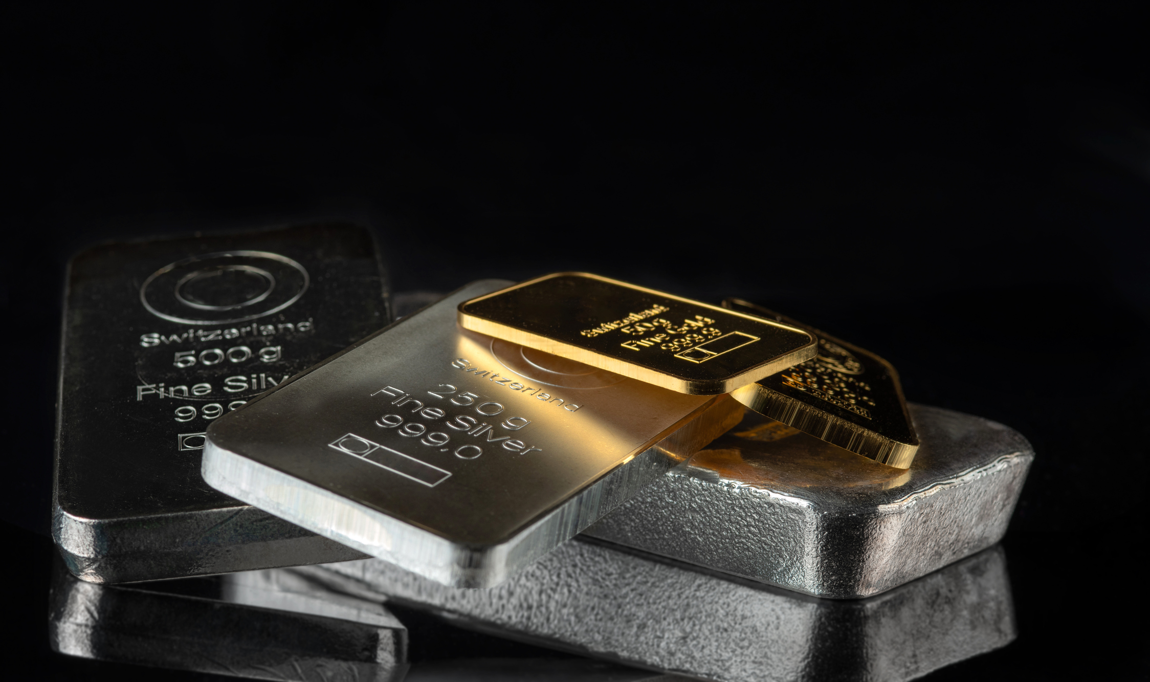 Global strife boosts precious metals trio - Resources Rising Stars